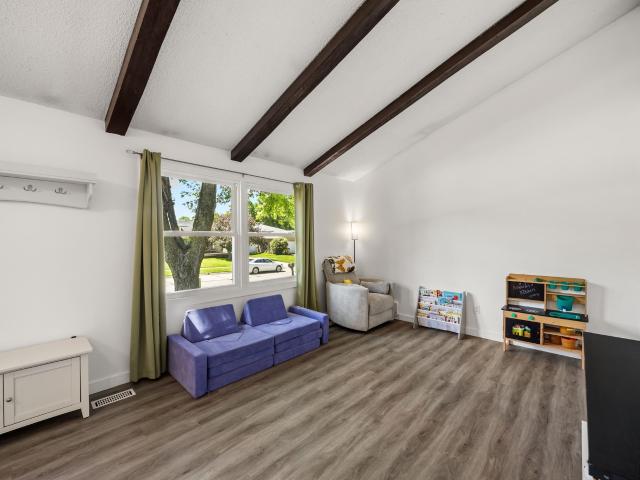 513 NW Morningside Drive