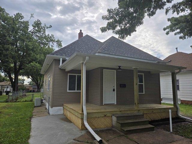 513 S Chicago Ave, Hastings, NE 68901