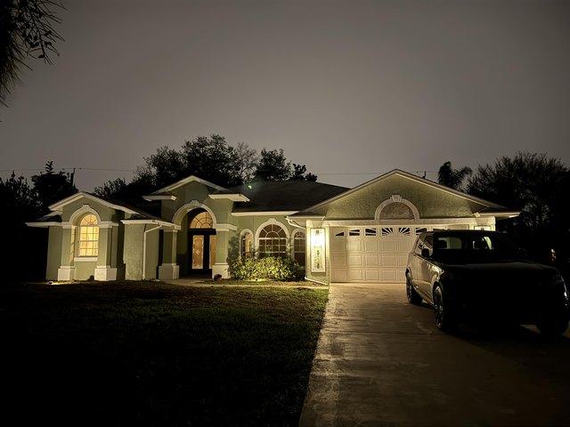 513 SE Cliff Rd, Port Saint Lucie, FL 34984