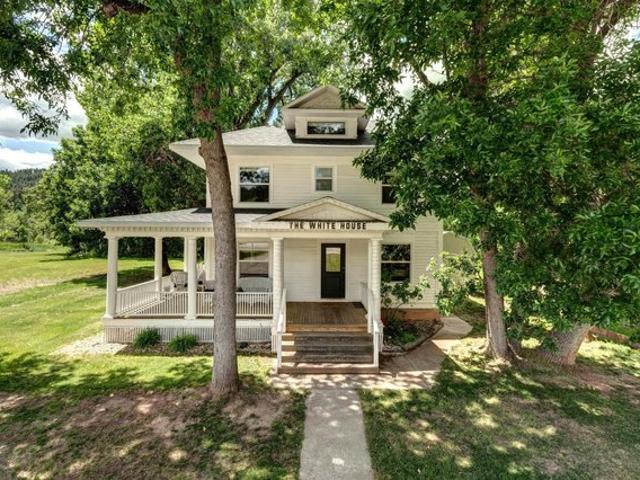 513 Spearfish Canyon Rd, Spearfish, SD 57783