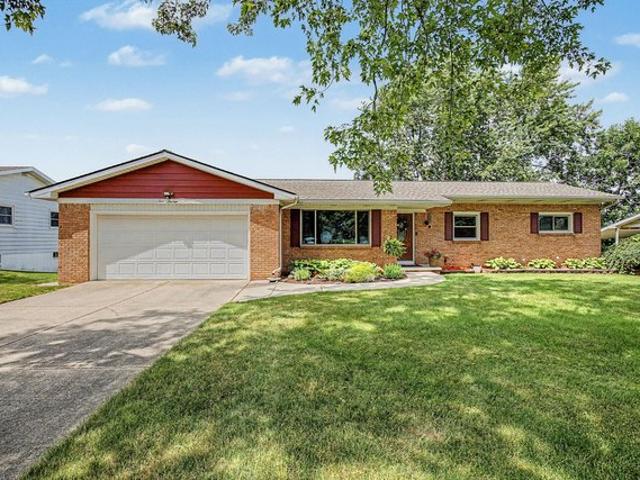 513 Stone Ridge Dr, Lansing, MI 48917