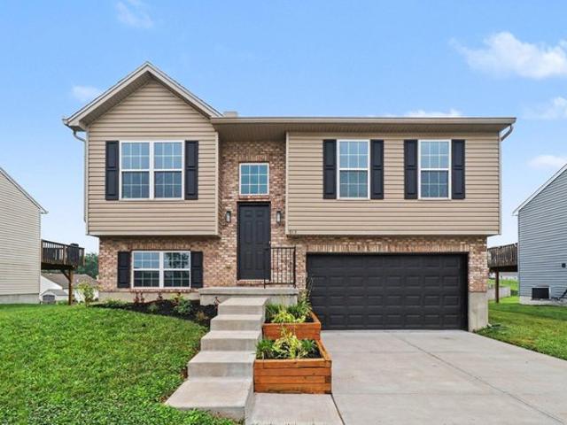513 Summer Pointe Dr, Walton, KY 41094