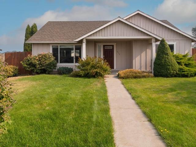 513 SW Sunrise Cir, Metolius, OR 97741