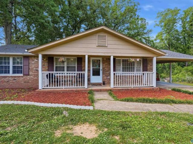 513 Rivermont Rd, Florence, AL 35634