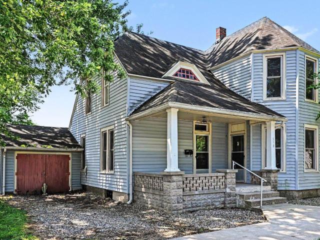 513 W 5th Street