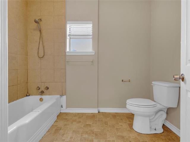 513 W Texas St, Denison, TX 75020 | MLS #21105
