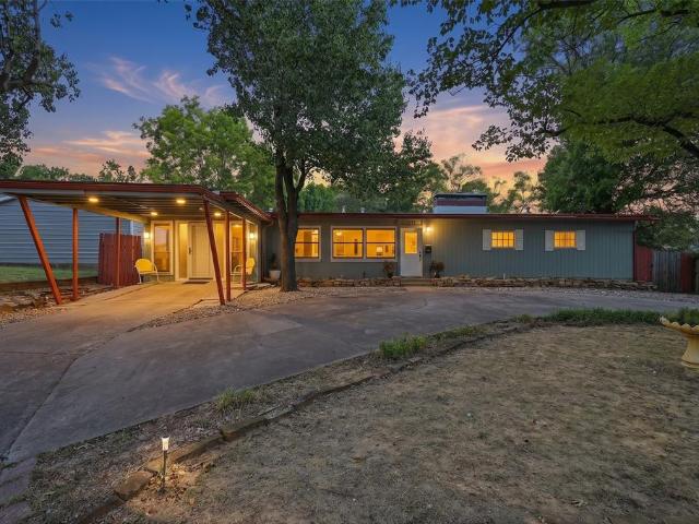 513 W Easy Street