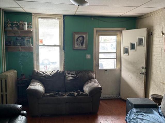513 W Mulberry Street