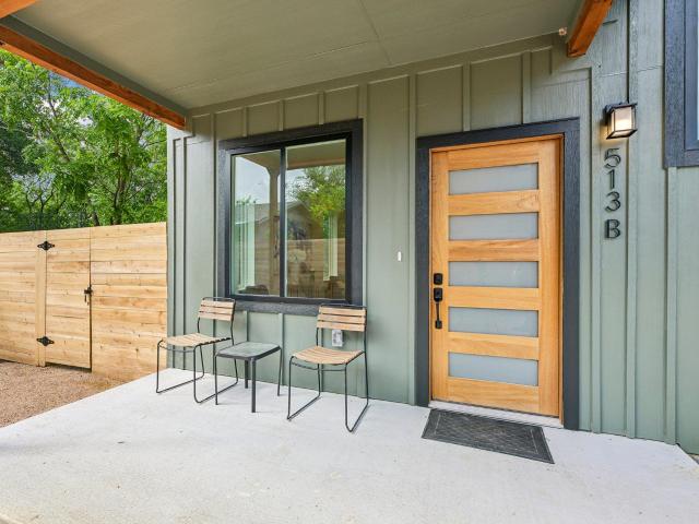 513 W Odell St # B