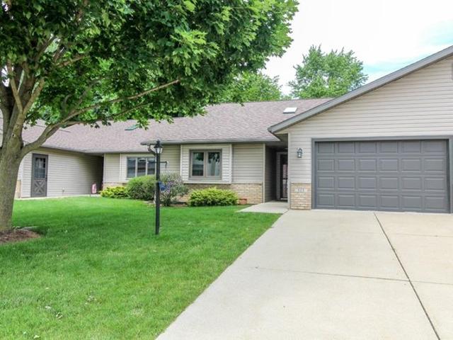 513 Woodland Dr, Jefferson, WI 53549