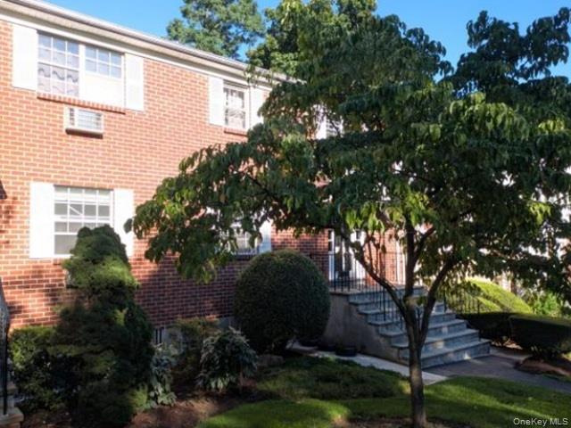 513 Woodland Hills Road