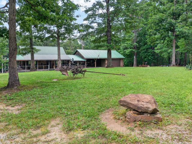 513 Valley Ridge Rd