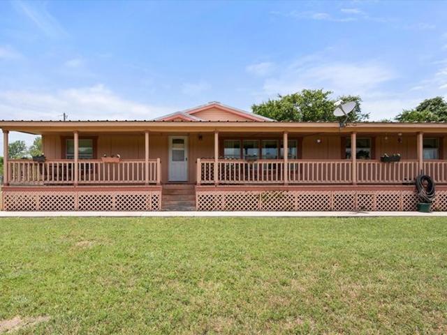 5144 FM 55, Blooming Grove, TX 76626