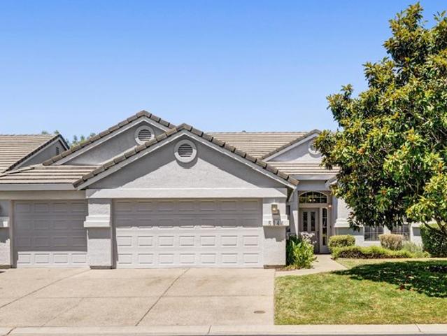 5144 Whisper Oaks Ln, Carmichael, CA 95608