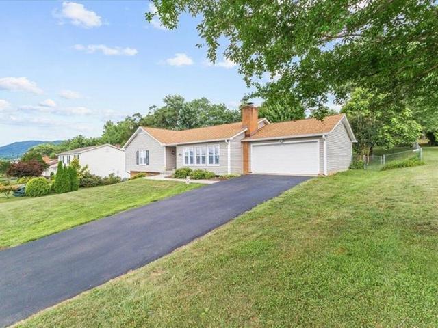 5145 Jonathan Ln, Roanoke, VA 24019