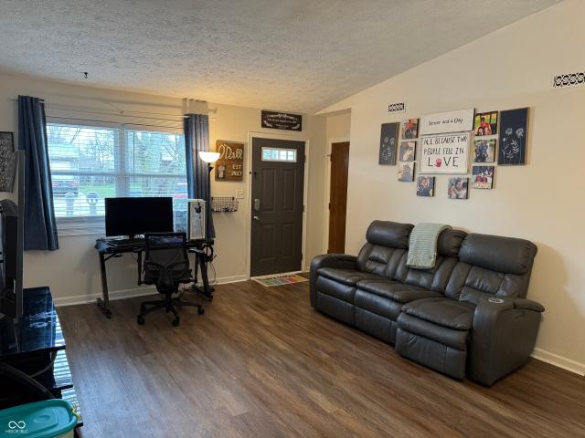 5147 Antigua Trail