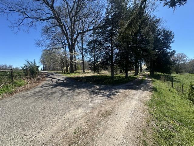5149 Arnold Thomas Rd