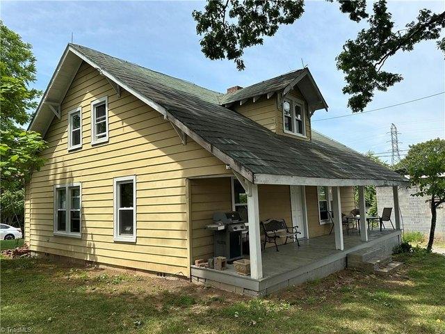 5149 Boone Trl, Millers Creek, NC 28651