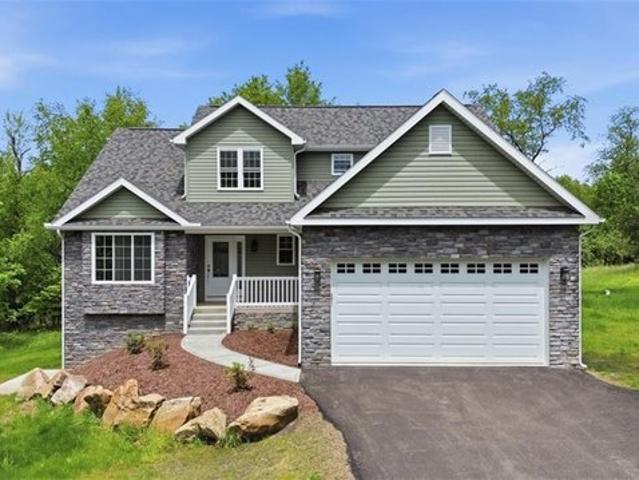 5149 Watters Rd, New Kensington, PA 15068