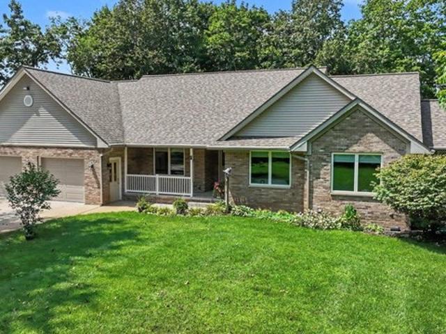 51408 Summit St, Paw, MI 49079