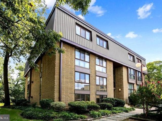 5140 Maris Ave Apt 200, Alexandria, VA 22304