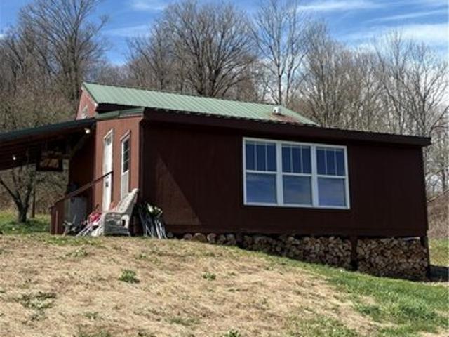 5140 N Tower Rd, Truxton, NY 13158