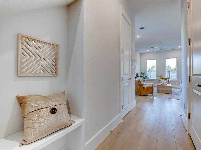 5140 Rosslyn Road
