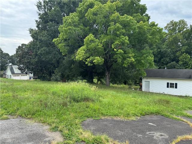 5140 Shallowford Road