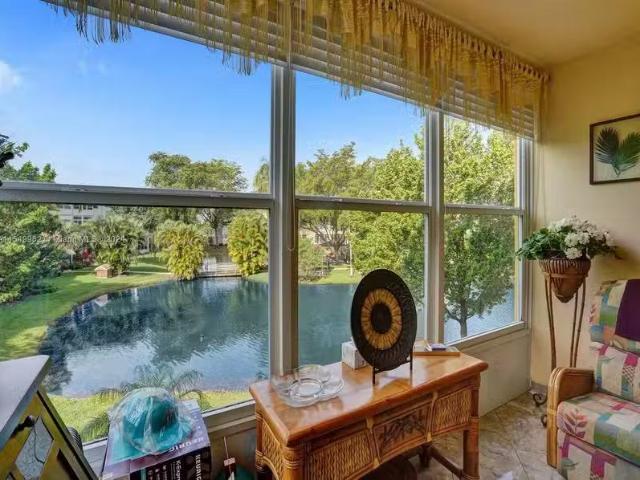 5141 W Oakland Park Blvd #201, Lauderdale Lakes, FL 33313 ML.