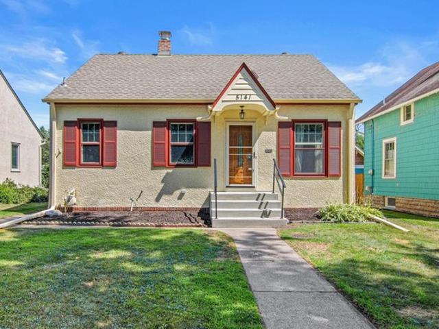 5141 37th Ave S, Minneapolis, MN 55417