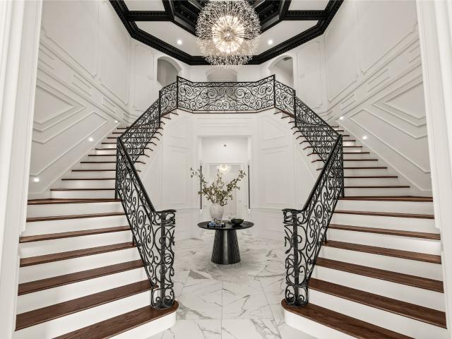 5142 Huckleberry Circle
