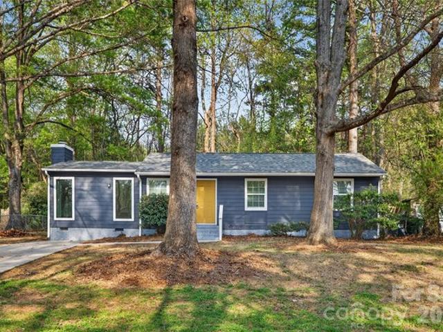 5143 Delivau Dr, Charlotte, NC 28215