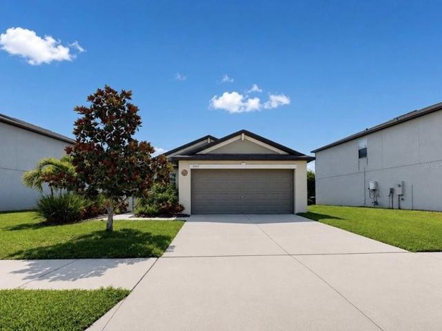 5143 White Chicory Dr, Apollo Beach, FL 33572