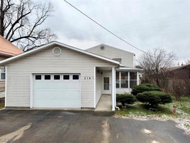 514 21st St, Vienna, WV 26105