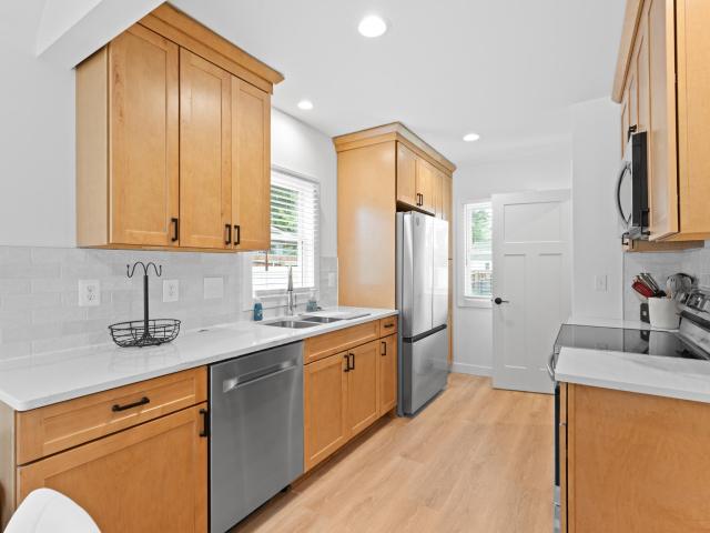 514 7th Street NW