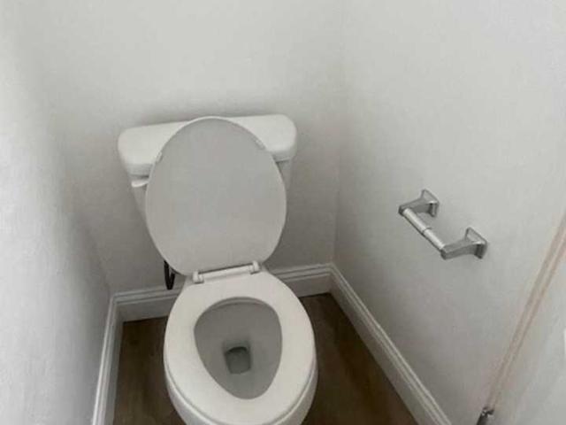 514 524 41st St Studio Apartment for Rent at 514 41st St, Oakland, CA 94609 Temescal