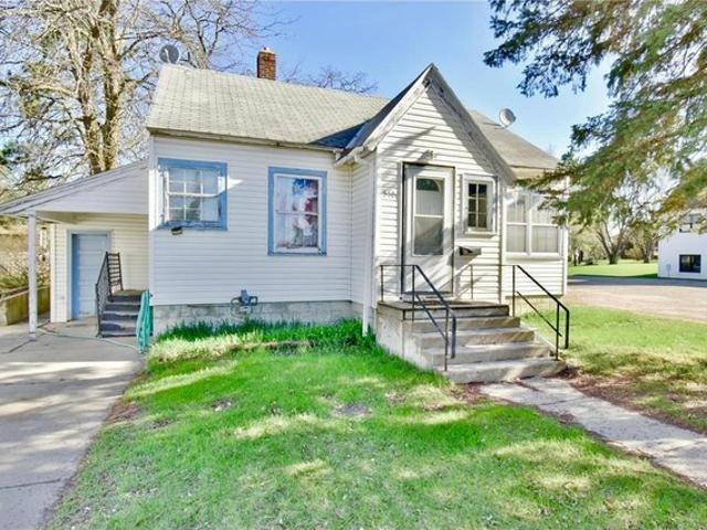 514 Central Ave, Long Prairie, MN 56347