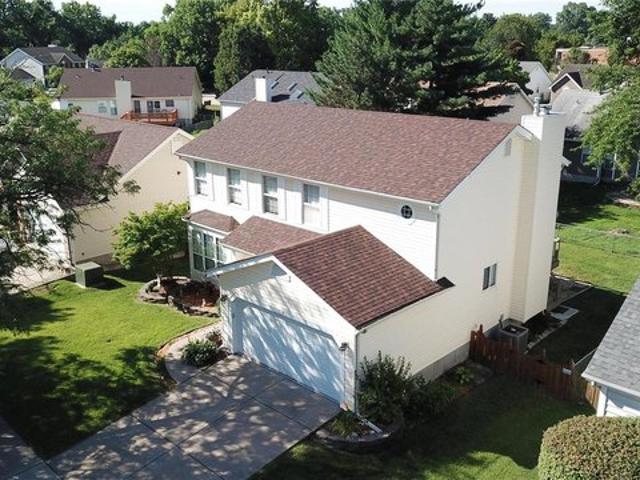 514 Chapel Cross Dr, Florissant, MO 63031