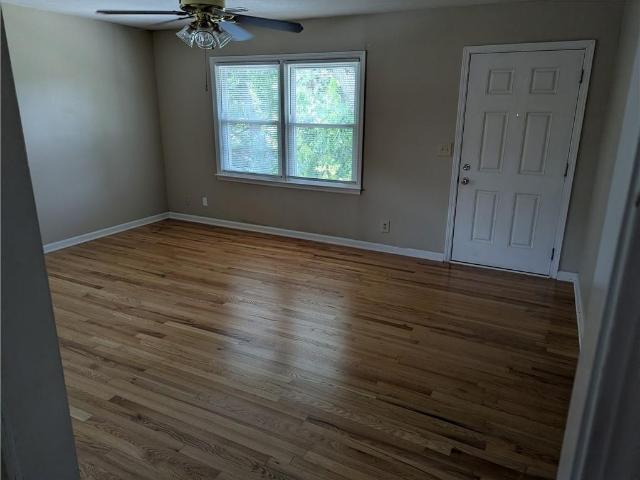 514 Clover Drive 4