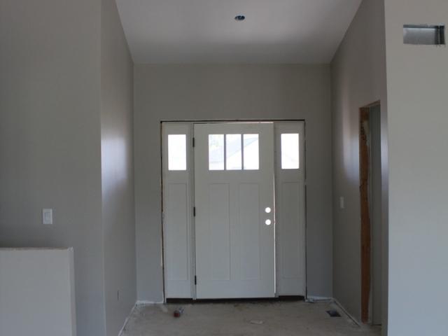 514 Creekside Circle