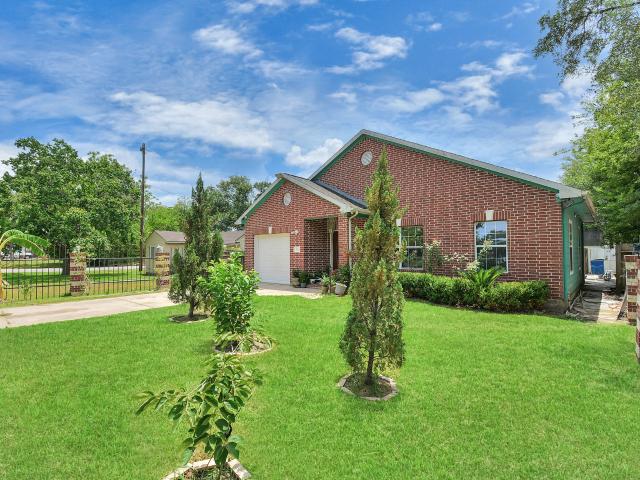 514 Avenue A, South Houston, TX 77587 | MLS #87250 | Compass