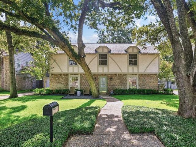 514 Bayou Knoll Dr, Houston, TX 77079