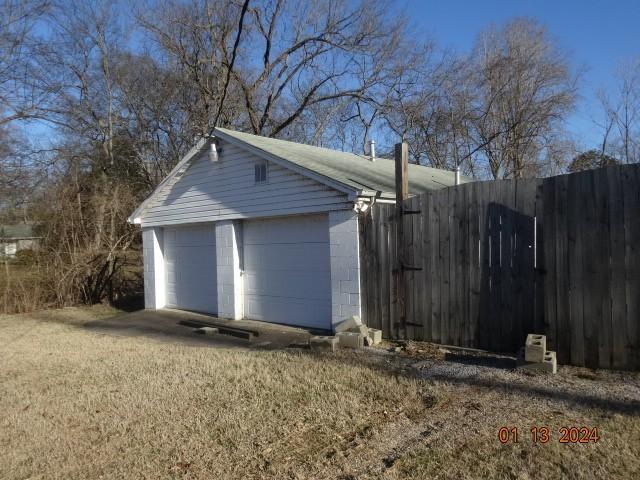 514 Basswood Ave