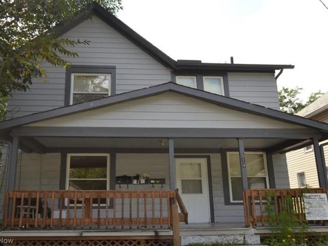 514 Brown St, Akron, OH 44311