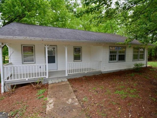 514 Grady St, Waleska, GA 30183