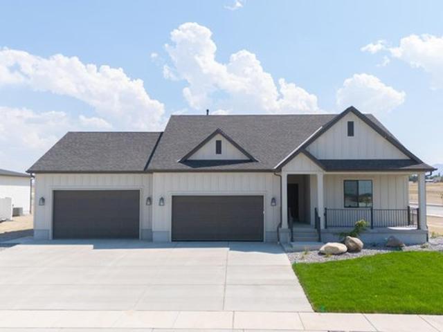 514 E Gilmour St Unit 117, Grantsville, UT 84074