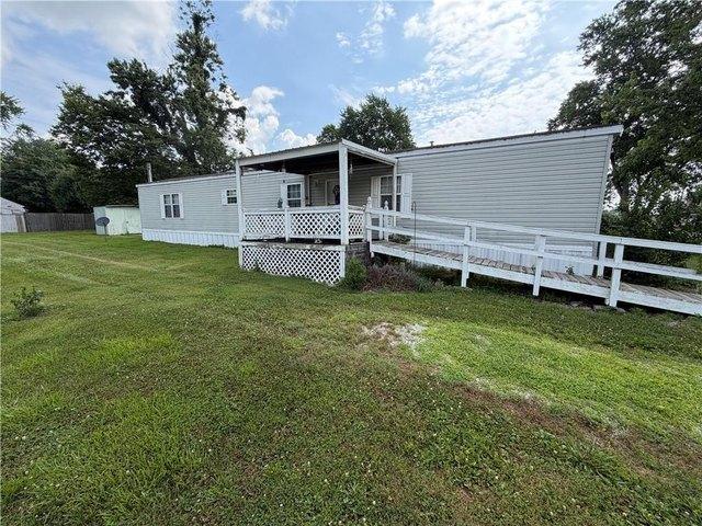 514 E Lamotte St, Palestine, IL 62451
