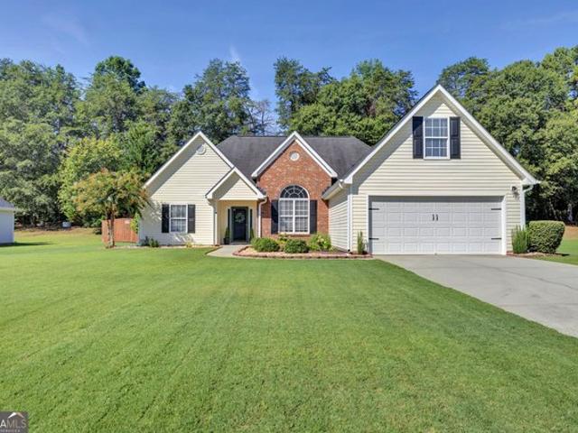 514 Hamlet Dr, Loganville, GA 30052