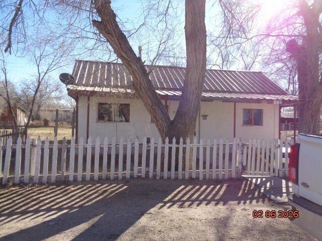514 Joseph Ave, Estancia, NM 87016
