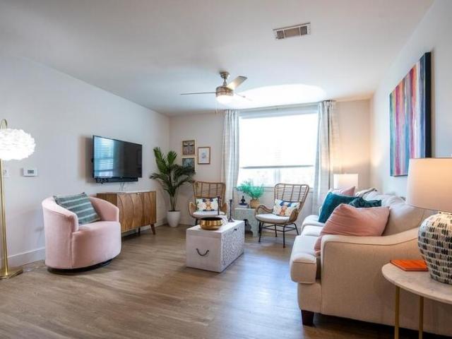 514 jackson avenue unit #204, oxford, ms 38655